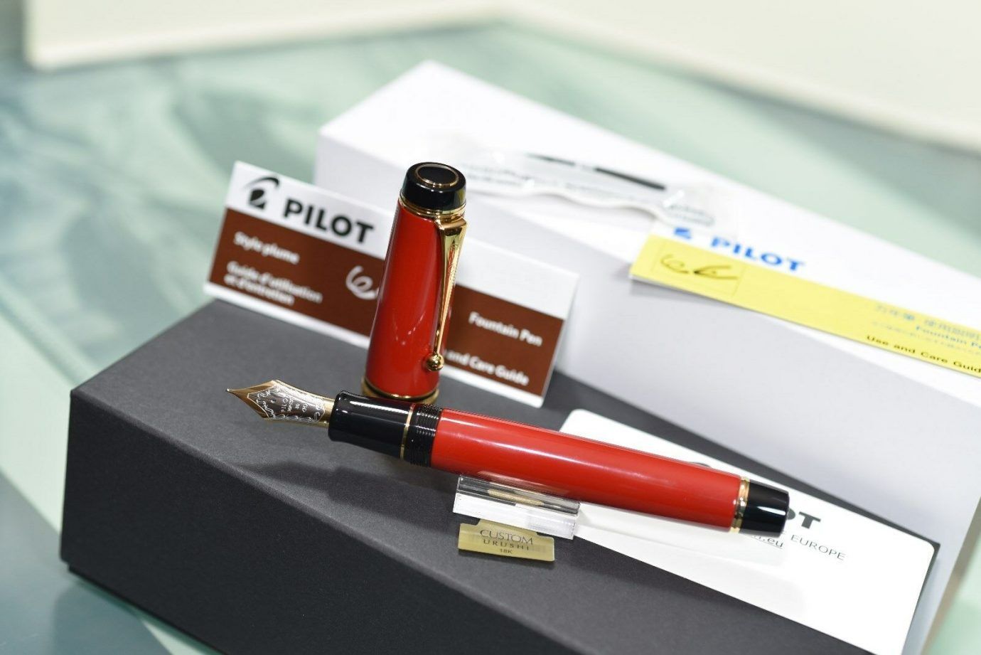 Pluma Estilográfica Pilot/ Namiki Custom Urushi laca Roja Plumín 30 18 k