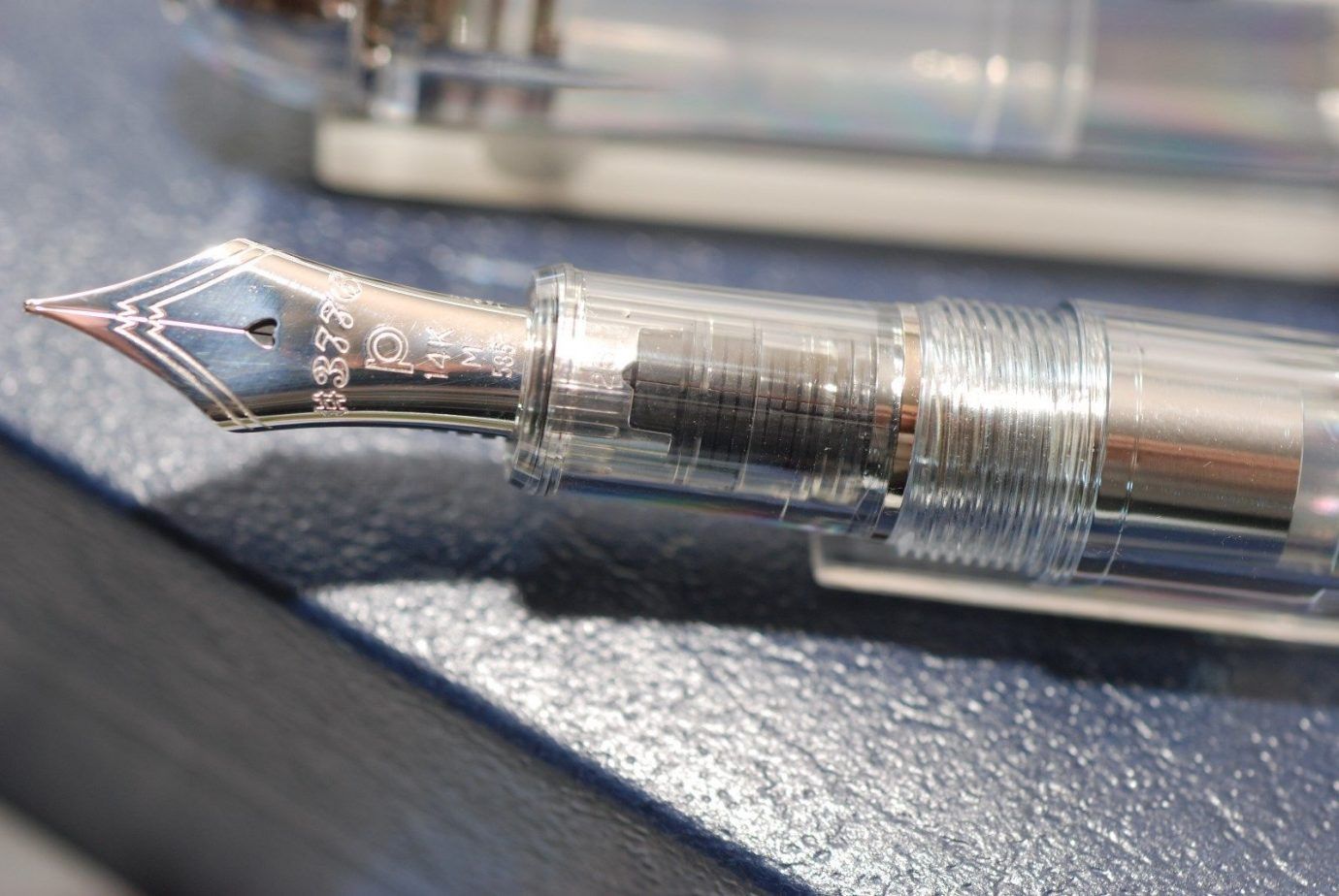 Platinum 3776 Century Oshino Demonstrator L.E. Nib M Fountain Pen - Ibérica Pens | Especialistas ...