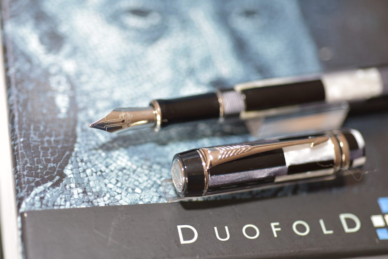 Pluma Estilográfica Parker Duofold International - Black Mosaic ...